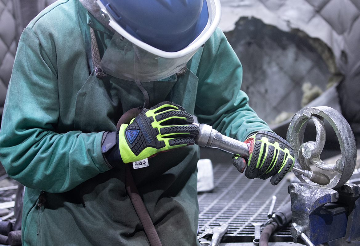 Tips for Improving Abrasive Safety in Foundry Cleaning Rooms | Weiler ...