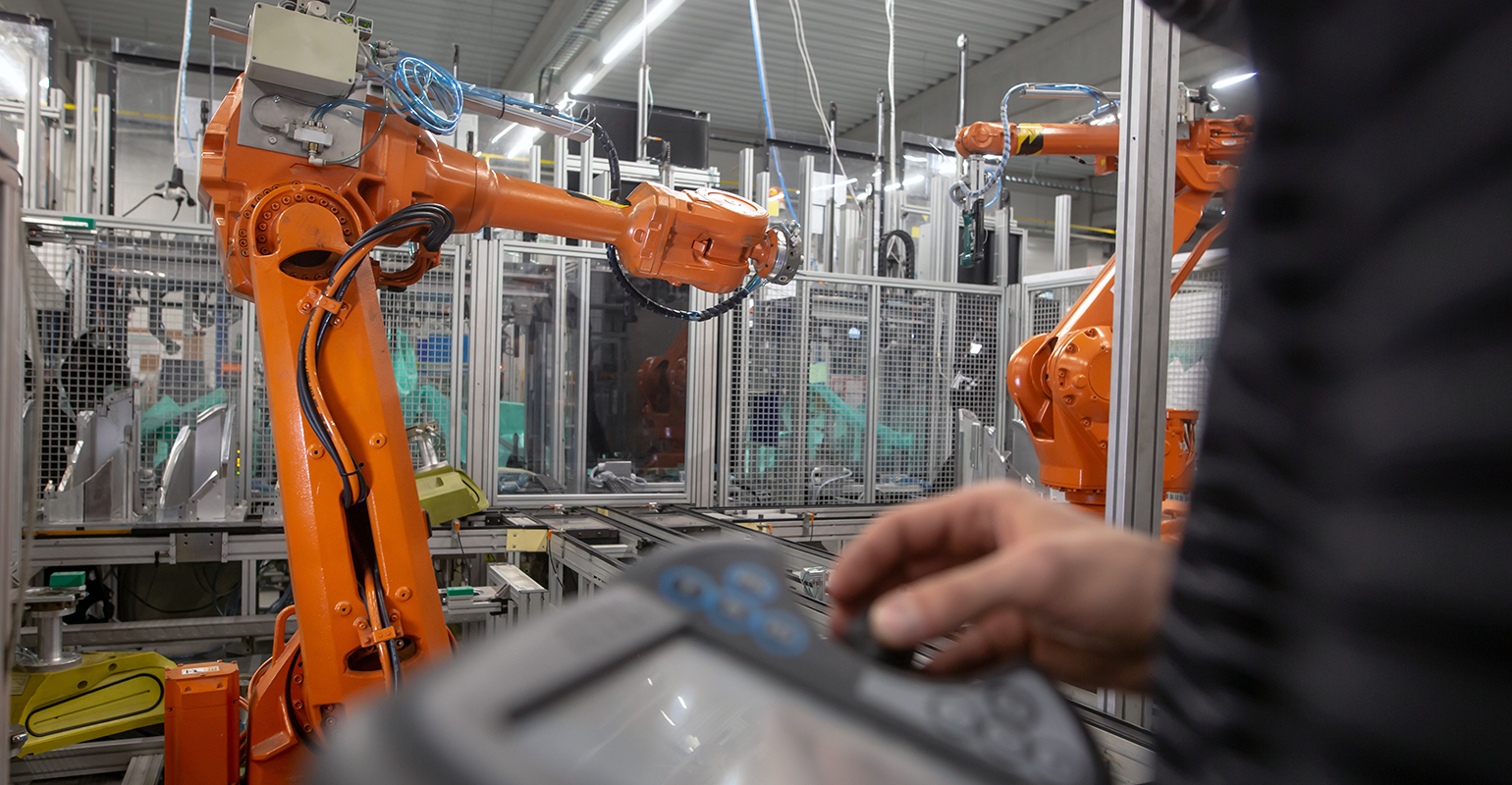 Why Robotics Are Stuck in Neutral Without the Right Human Labor ...